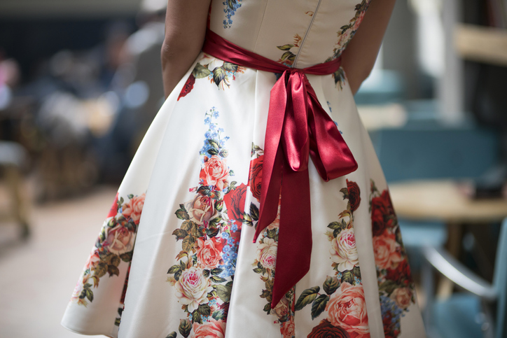 How To Dress For Your Body Shape? - Fashion Central UK