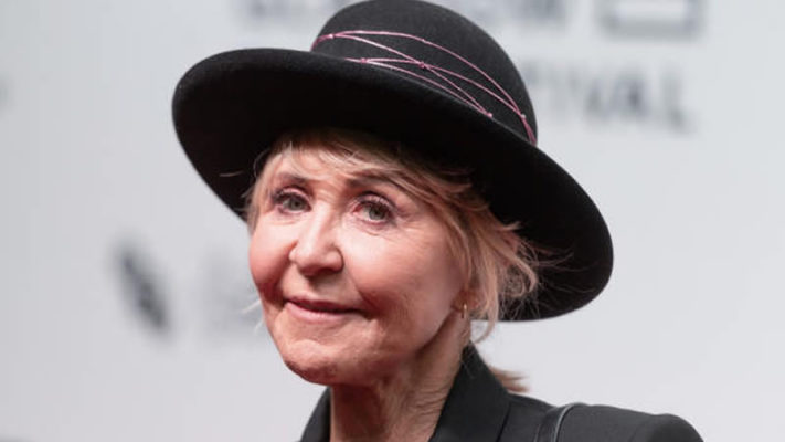 Lulu Makes Heartbreaking Confession about Family Life